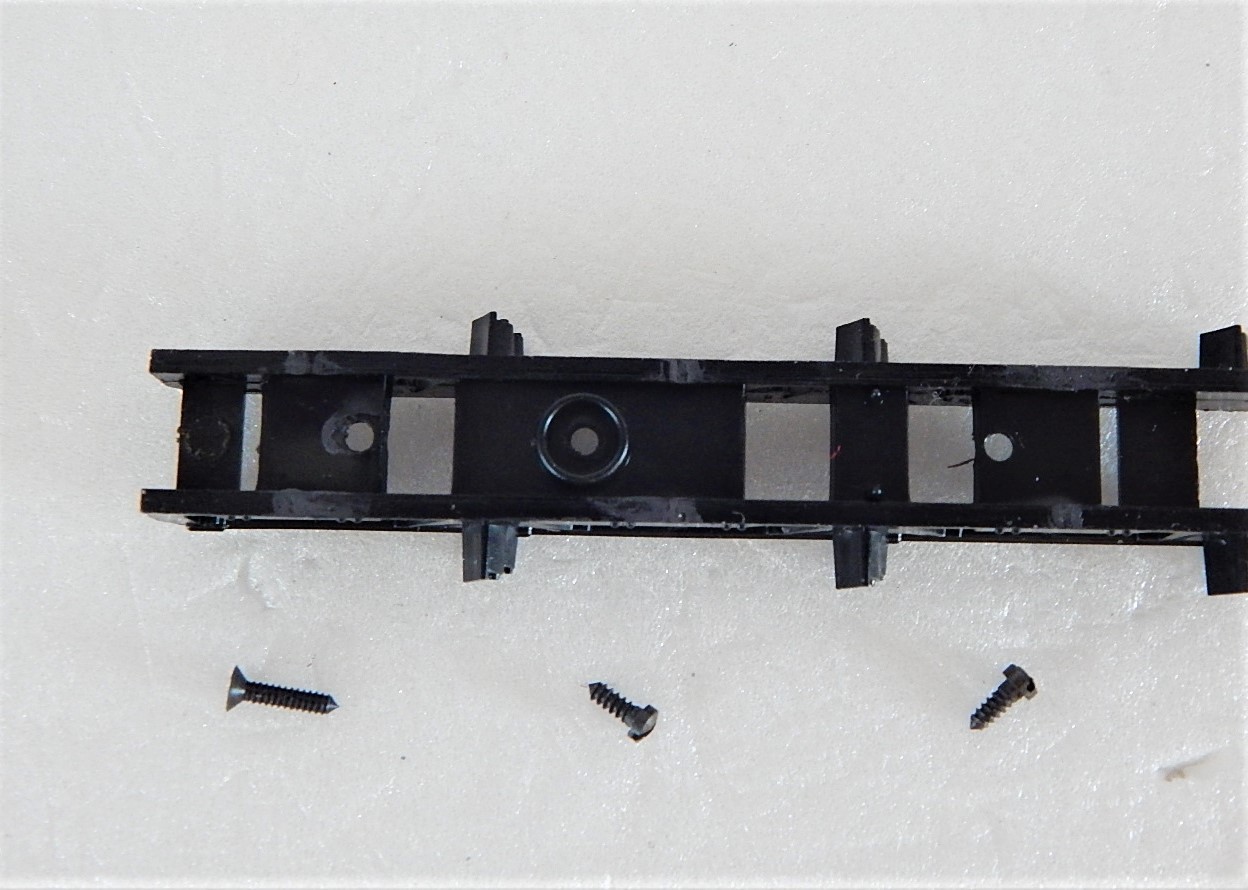 R 11992 JOUEF CARTER INFERIEUR AVEC VIS DE LOCOMOTIVE VAPEUR 231 K ...