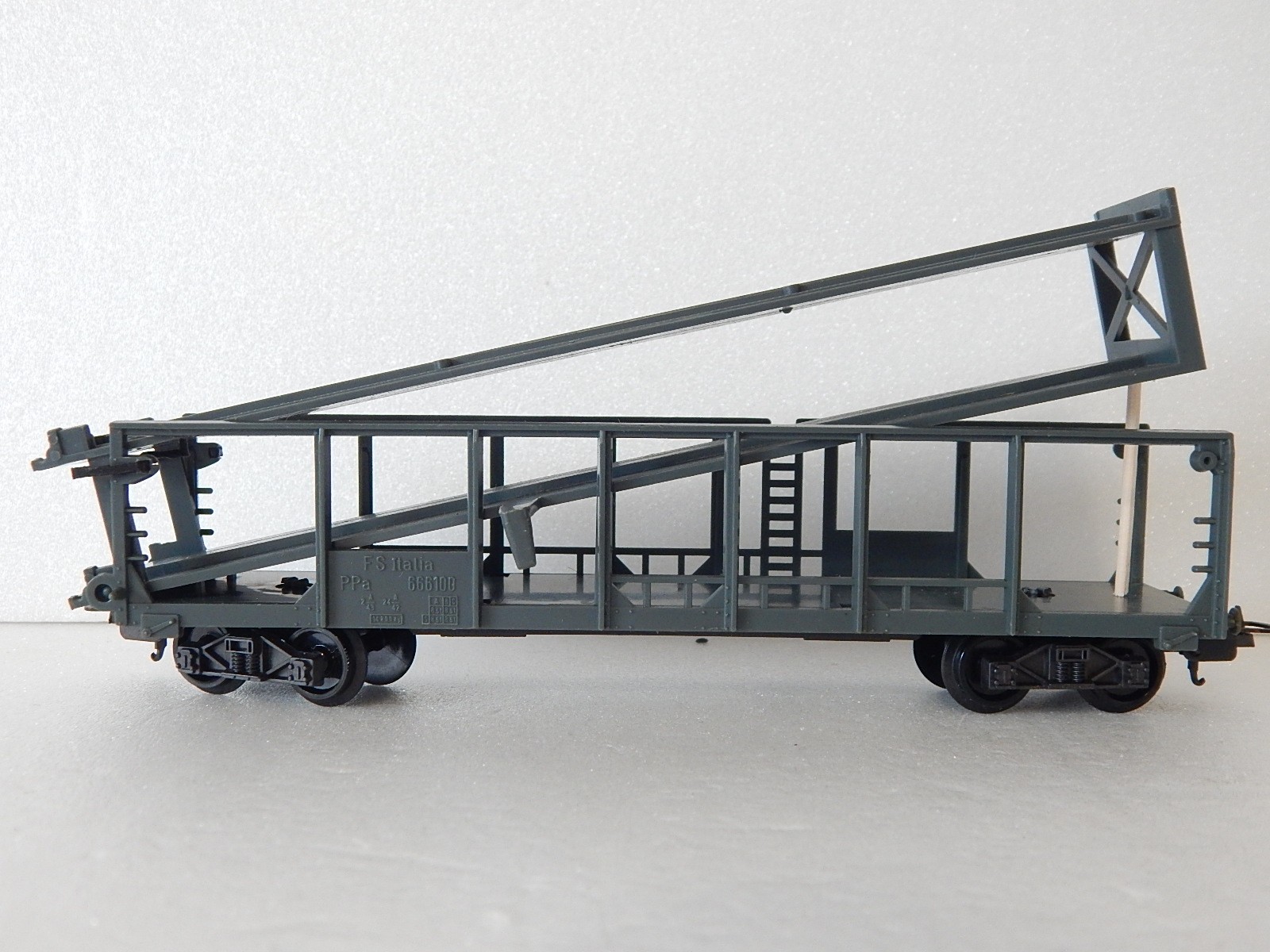 LIMA STVA TRANSPORT DE VOITURE FS AVEC MECANISME DECHARGEMENT HO