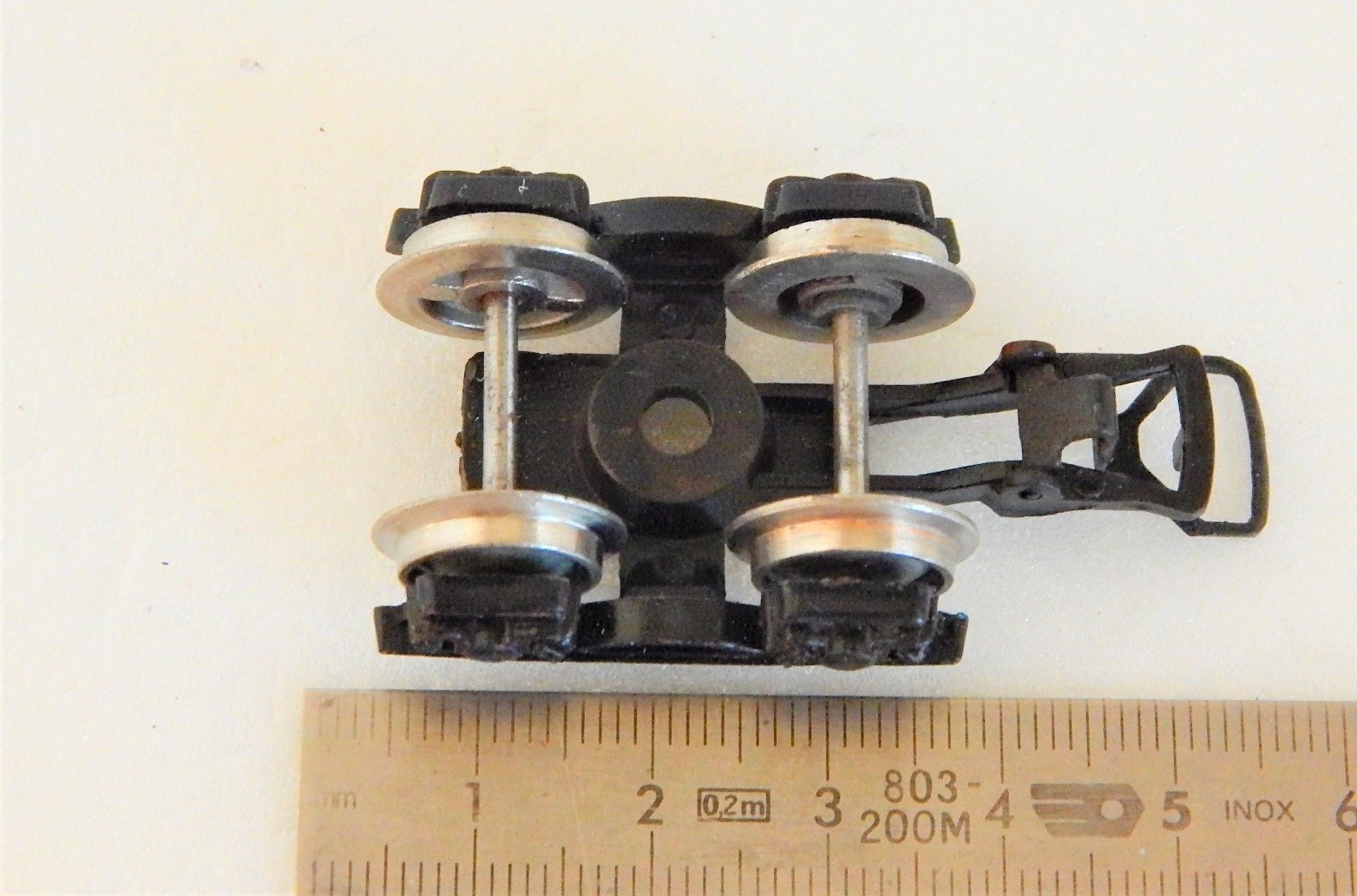 UN BOGIE TYPE Y 25 NOIR ROUES METAL DE WAGON JOUEF HO - - CC2RAILS.COM