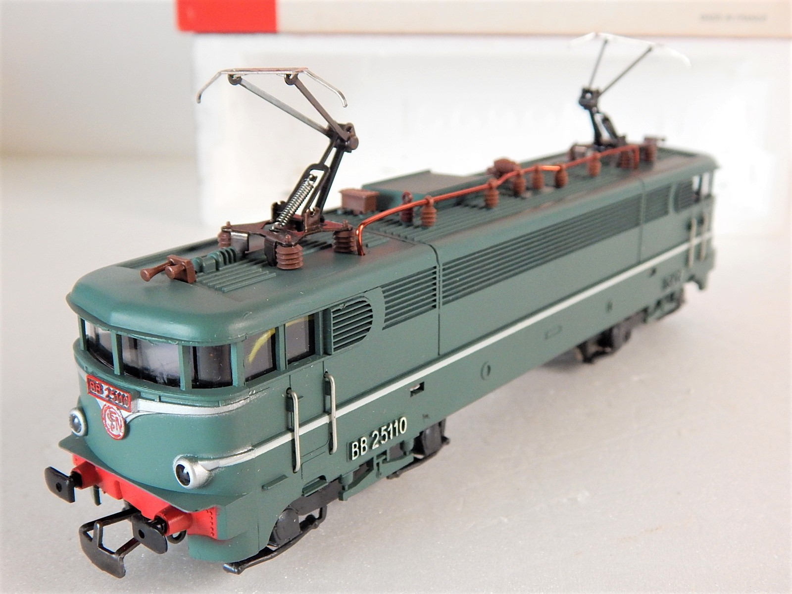 JOUEF 8582 LOCOMOTIVE BB 25110 BLEU ETAT DU NEUF EN BOITE ROUGE HO ...