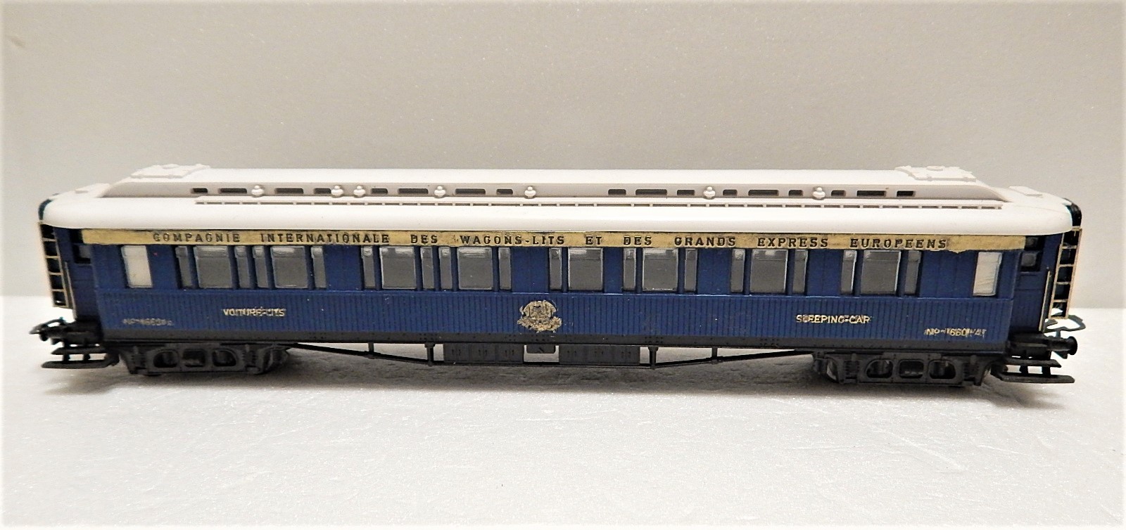 LILIPUT VOITURE CIWL LITS N°1660 A SANS BOITE HO - CC2RAILS.COM