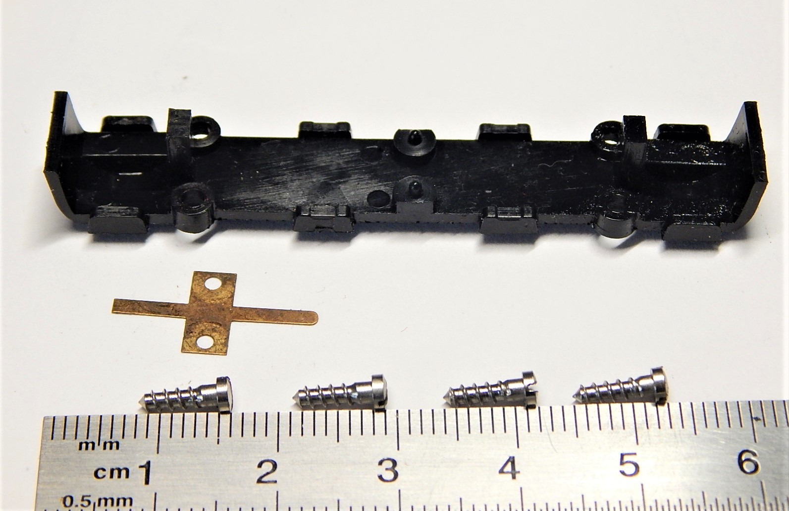 R 14749 CARTER INFERIEUR LOCOMOTIVE VAPEUR 040 TA + 4 VIS + LAMELLE...