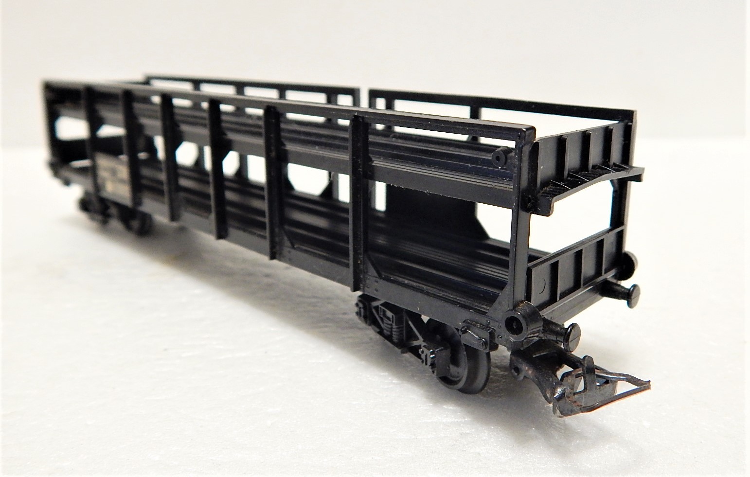 JOUEF WAGON STVA NOIR A BOGIE SANS VOITURE HO SANS BOITE - CC2RAILS...