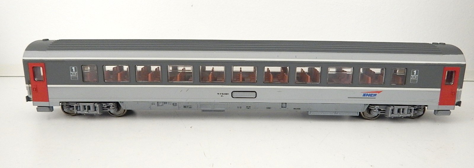 PIKO VOITURE VOYAGEUR 1 CL CORAIL A 10 tu SANS BOITE HO - CC2RAILS.COM