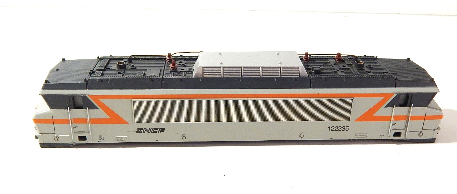 Réf 15745 JOUEF CAISSE DE LOCOMOTIVE BB 22335 HO - CC2RAILS.COM