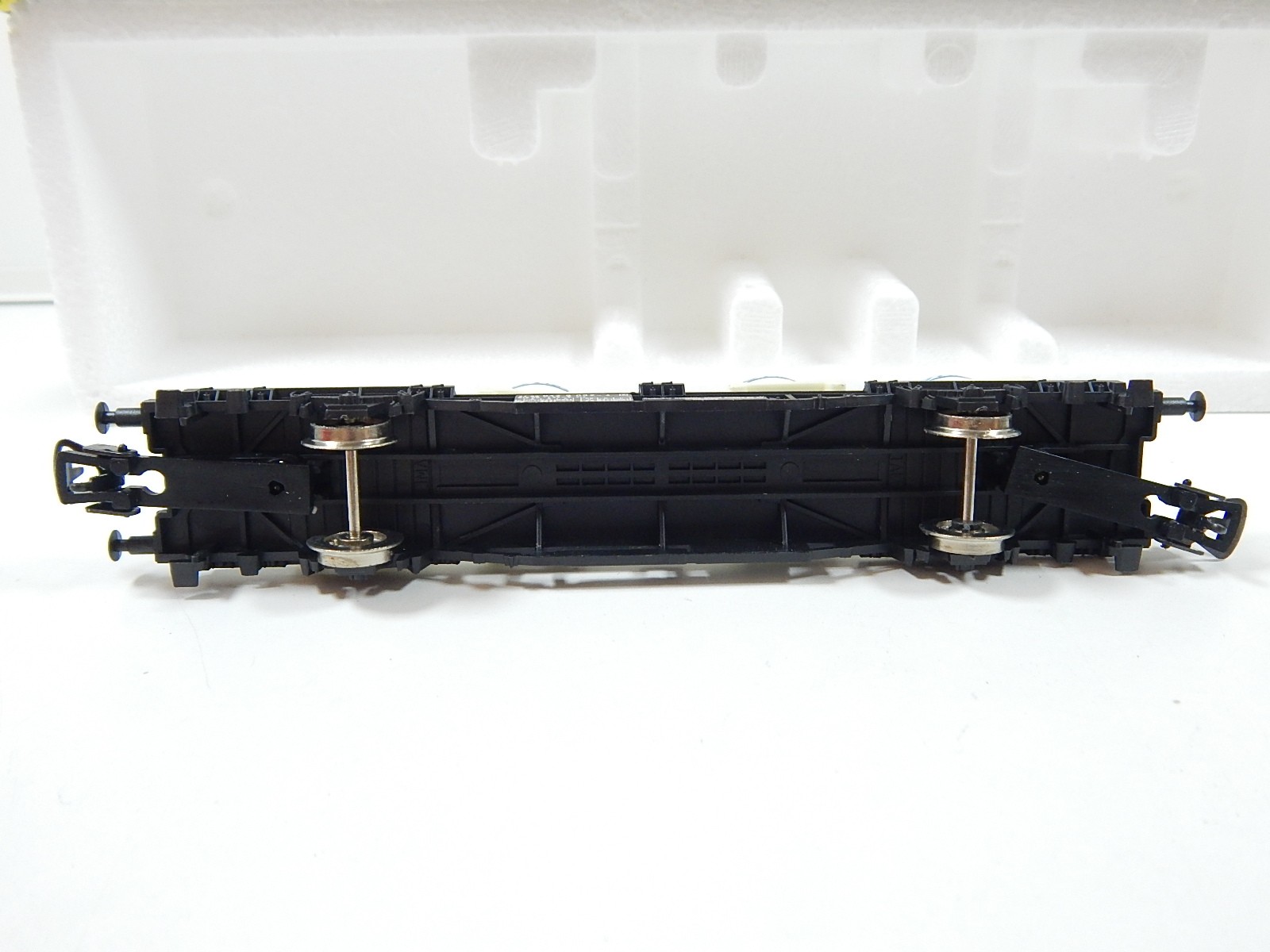 LIMA WAGON PLAT A ESSIEUX 4 CITERNE RONDE HO EN BOITE REF 2843 - CC...