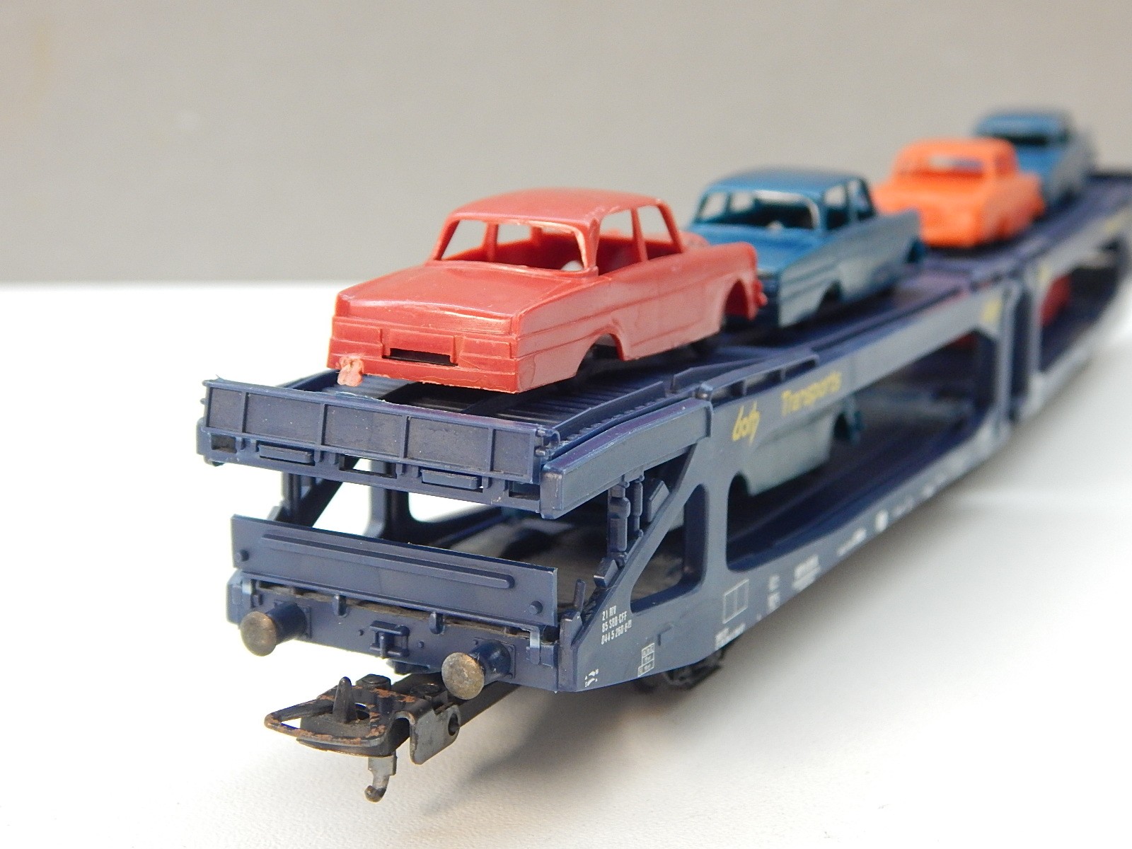 LIMA WAGON STVA BLEU AVEC VOITURE HO SANS BOITE - CC2RAILS.COM