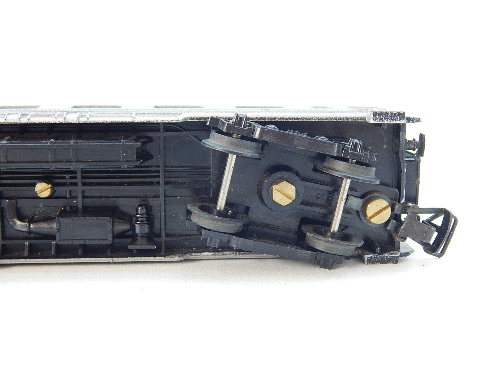 Réf 16788 JOUEF VOITURE INOX TOIT NOIR A8 myfi 1 CL SNCF HO SANS BO...